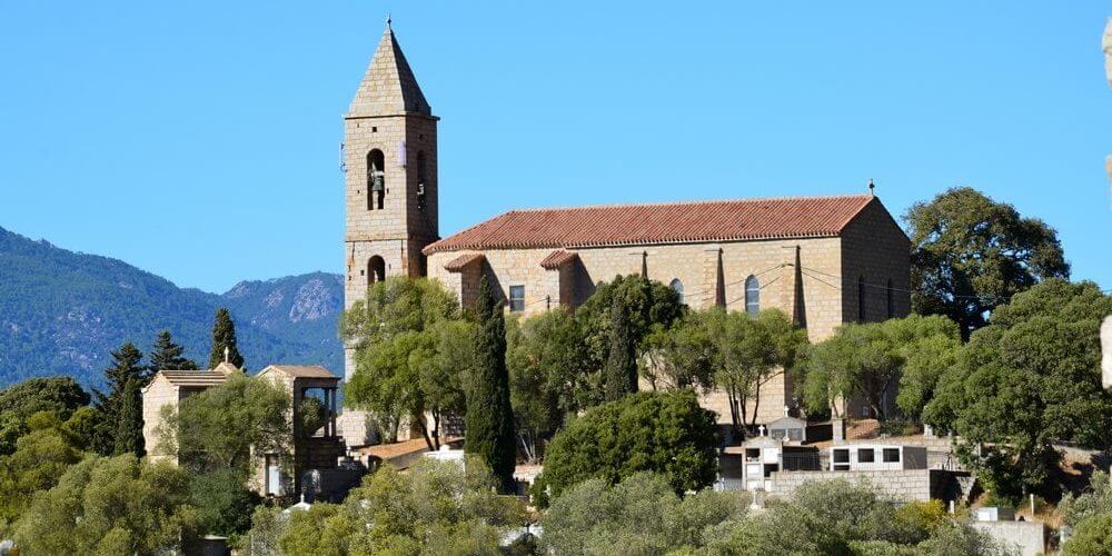 Figari | Luchthaven | Autohuur | Ontdek jouw Corsica | Rondreizen ...